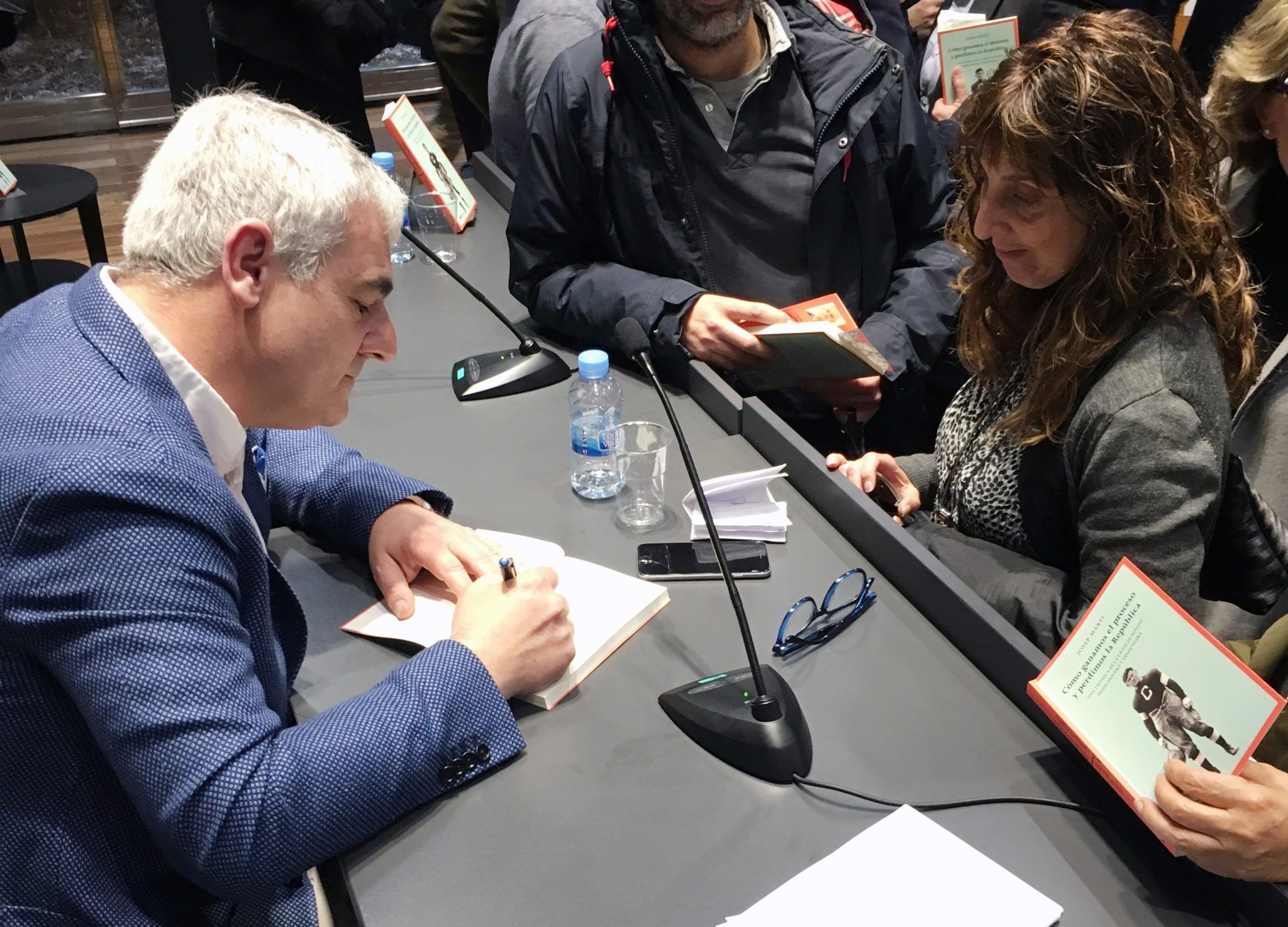 Presentación de un libro: claves para organizar un evento exitoso ...